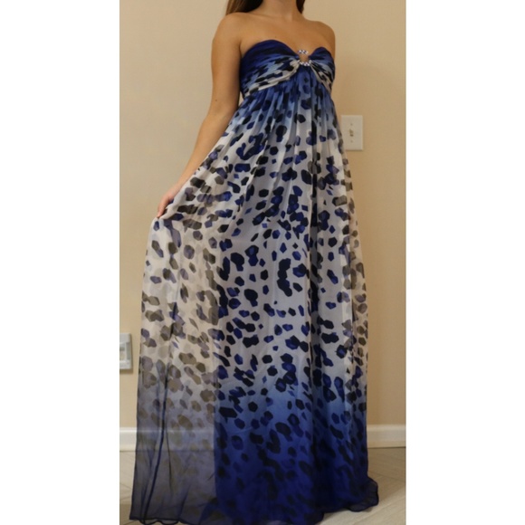 Morgan & Co. | Dresses | New Morgan Co Strapless Blue White Dress ...